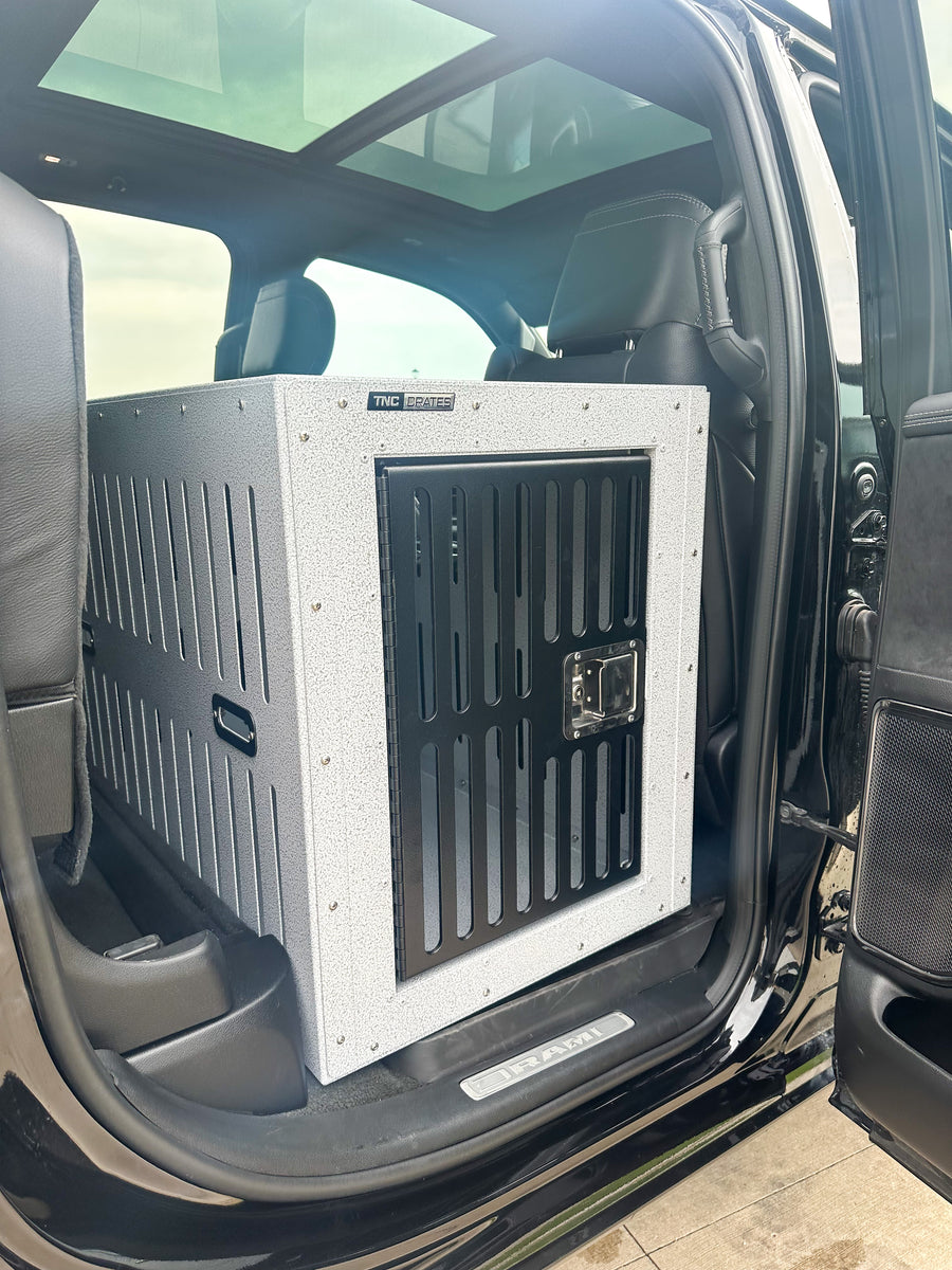 Single Door Crate - 30"L x 20"W x 23"H - SPECIAL OFFER – TNC Crates